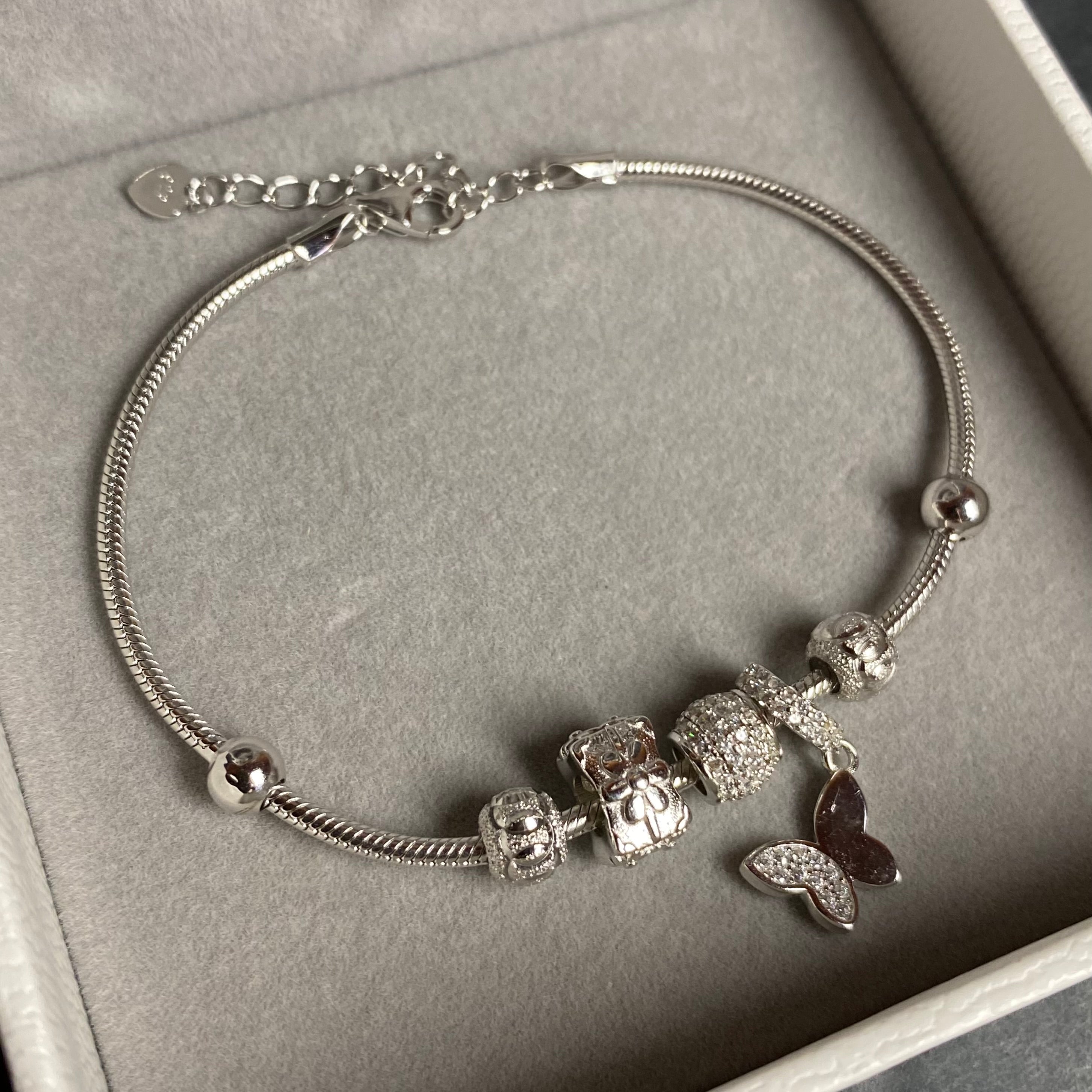 AuroraCharm – VYLAR